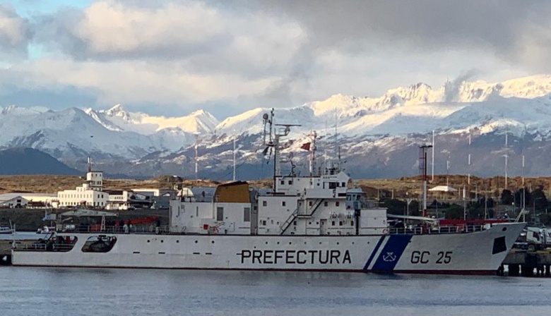 El guardacostas Azopardo arribó al puerto de Ushuaia - Reporte Austral